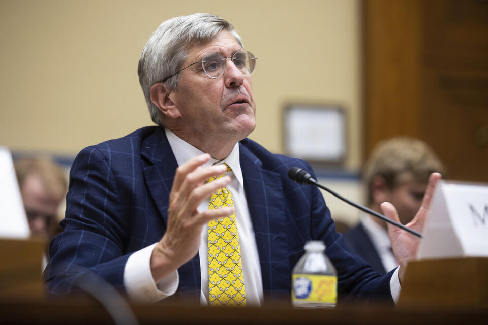 Ex-Trump Adviser Stephen Moore Leaves Heritage Foundation Amidst Nick ...