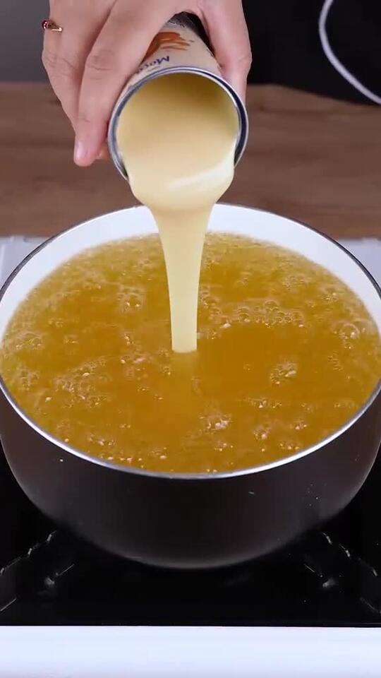 Everyone is putting condensed milk in boiling butter, after seeing this ...