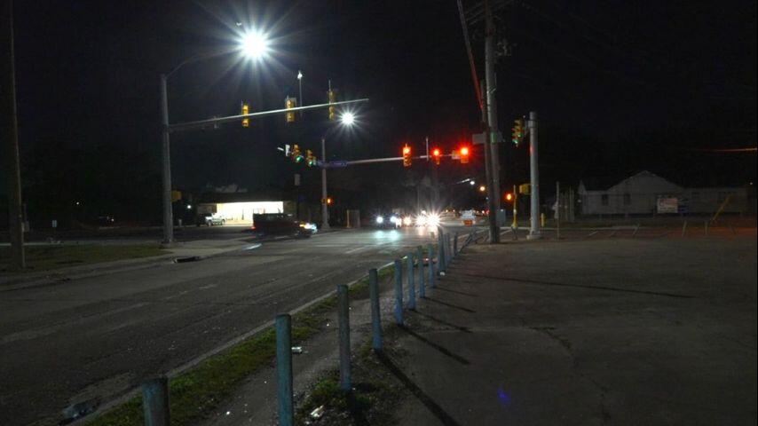 Juvenile injured in crash near Hollywood Street and North Foster Drive ...