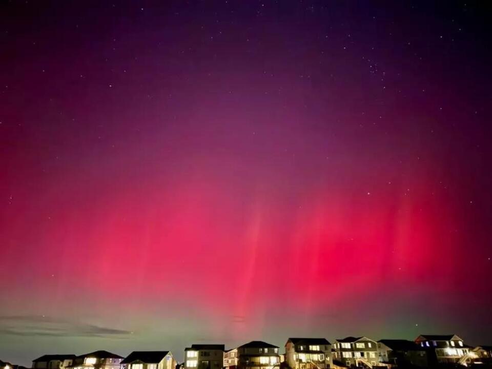 Northern Lights Shine Over Northern Colorado - NewsBreak