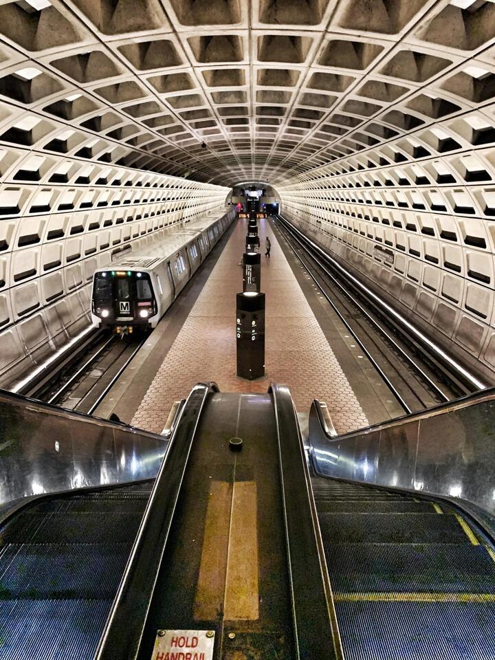 1991: The Washington Metro System’s Green Line Makes Its Debut - NewsBreak