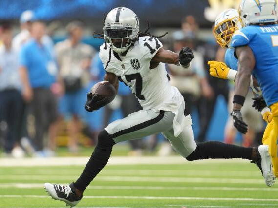 Jets' Jeff Ulbrich confirms Davante Adams status for Sunday Night Football