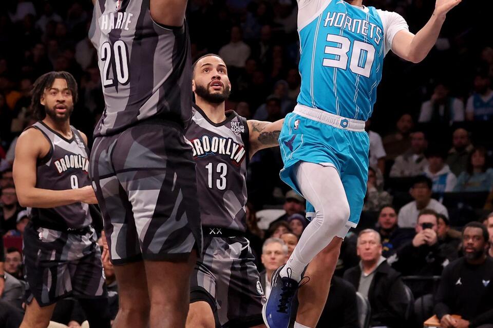 Seth Curry Injury Update: Low Back Tightness on March 2, 2025 - NewsBreak