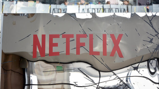 Netflix Stock Drops 90% After Its 10-for-1 Split: Hold or Fold Now ...