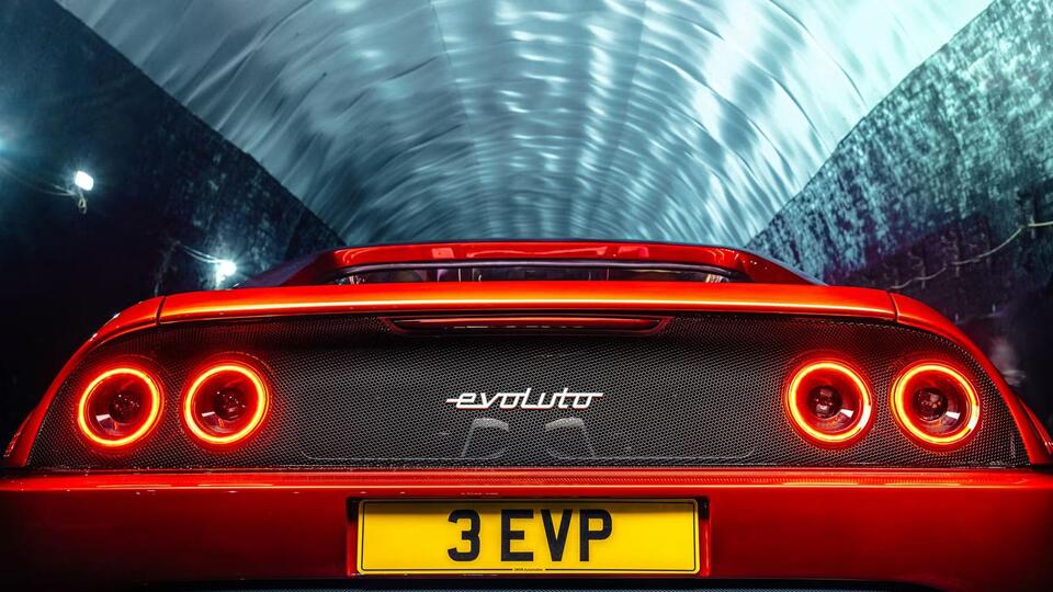 This Restomod Ferrari F355 Sounds Absolutely Evil Doing A Tunnel Run ...