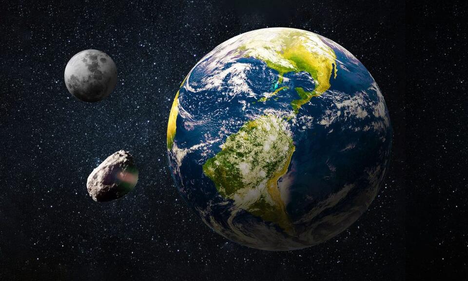Earth’s second moon, a mini-moon, will drift away in a few days and ...