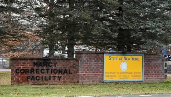 Violent Beating Death Of Black New York Inmate Robert Brooks Sparks FBI ...