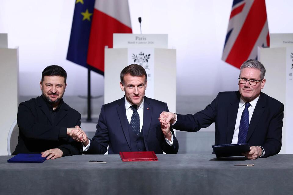 Britain and France commit to boots on the ground in Ukraine if peace ...