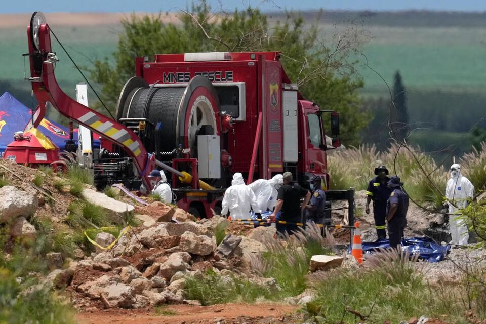 Stilfontein gold mine: Why did 87 people die in South Africa? - NewsBreak
