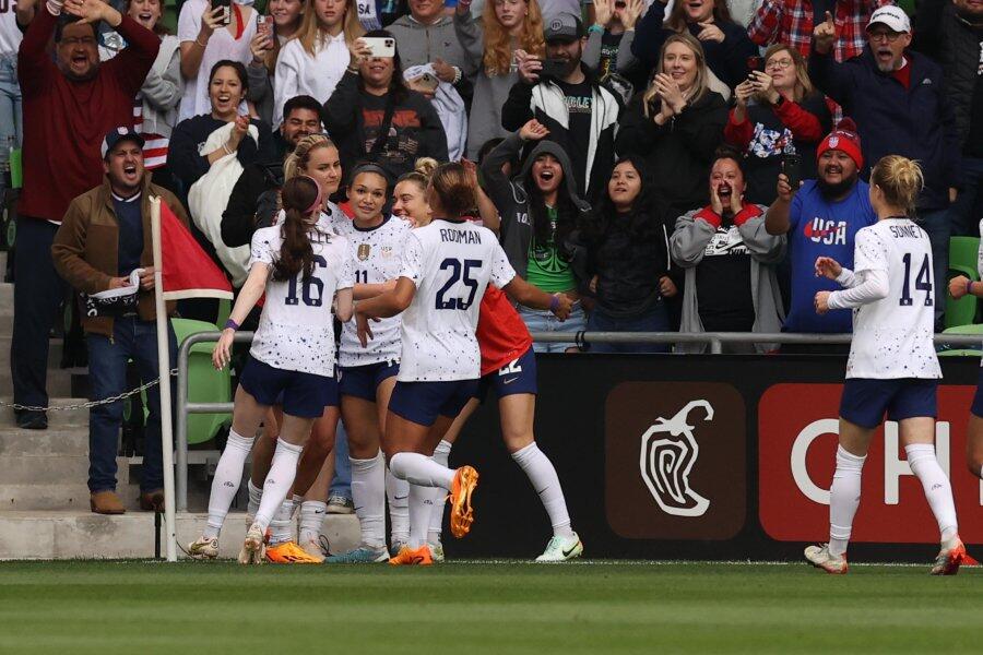 Watch: USWNT's Trinity Rodman scores vs. Chile, does viral dance with ...