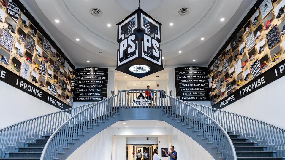 LeBron James’ I Promise School Responds To Eighth Graders Failing Math ...