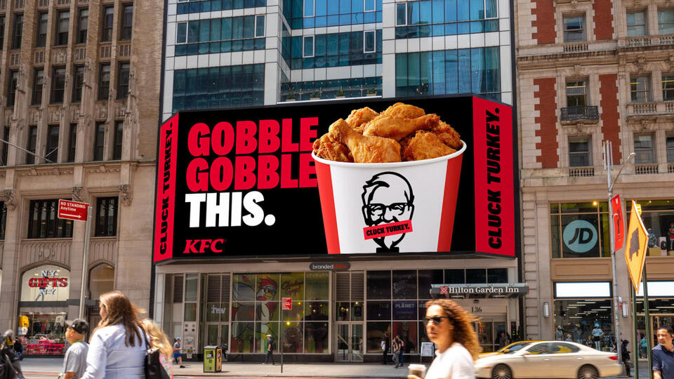 KFC Debuts Thanksgiving Meal Aimed at Upstaging the Traditional Turkey ...