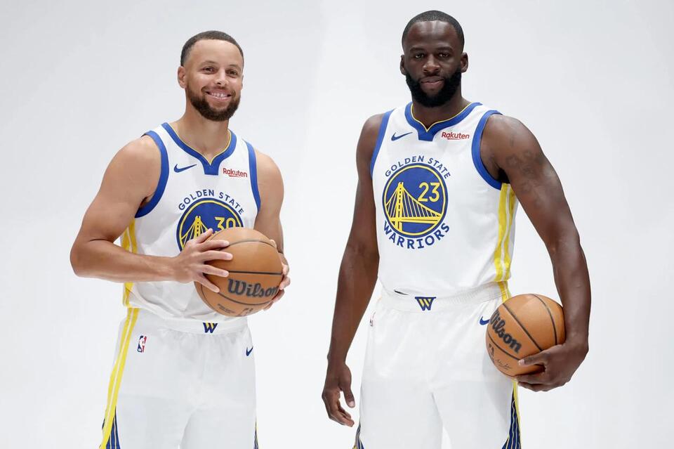 Stephen Curry Gets Honest About New-Look Warriors - NewsBreak