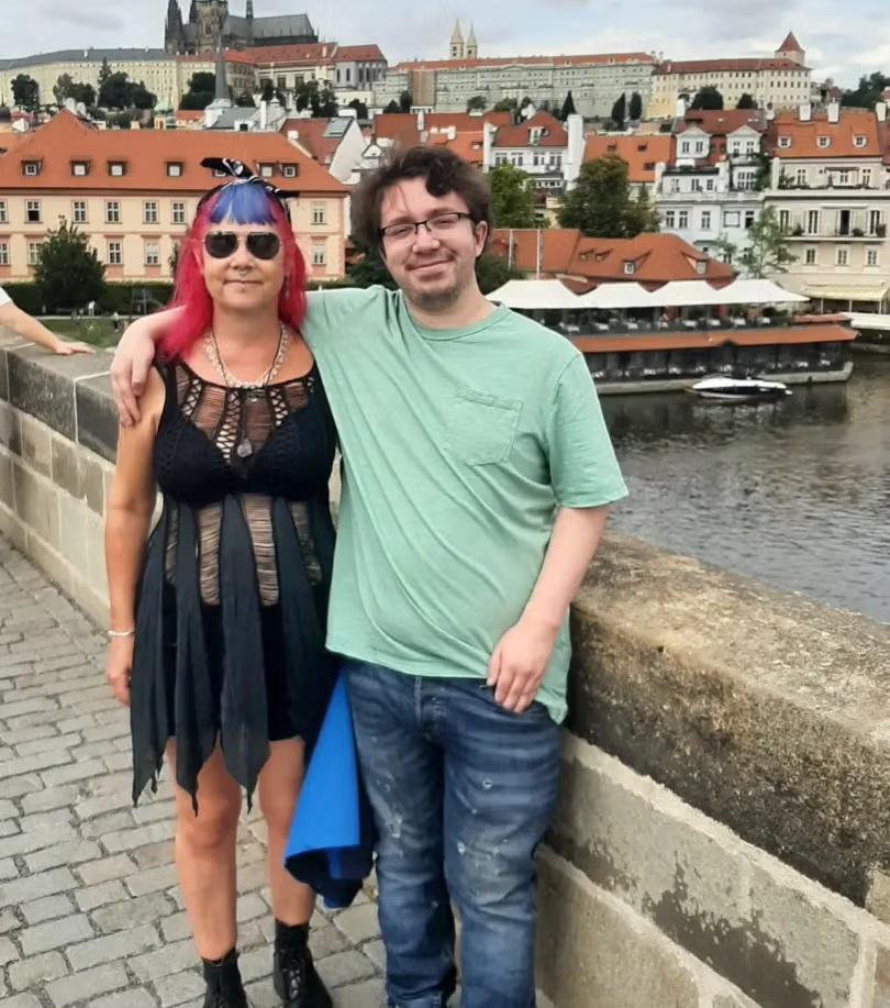 Man’s blurred vision led to brain tumour diagnosis and 10 surgeries ...