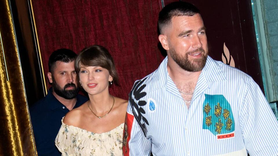 Travis Kelce defends chugging his beer alongside Taylor Swift - NewsBreak