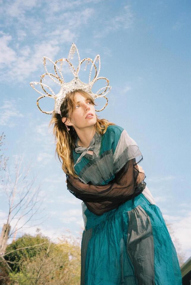 Maya Hawke Shares Poignant New Single “Lioness” - NewsBreak
