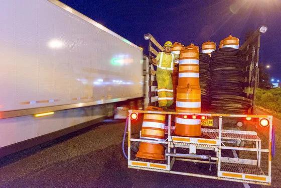 With NW work zone fatalities on the rise, DOT workers struck by drivers ...