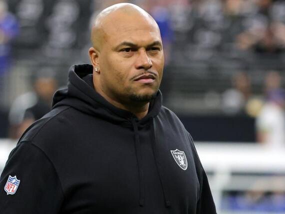 Raiders' Antonio Pierce, Michael Gallup have a big fan in Dez Bryant