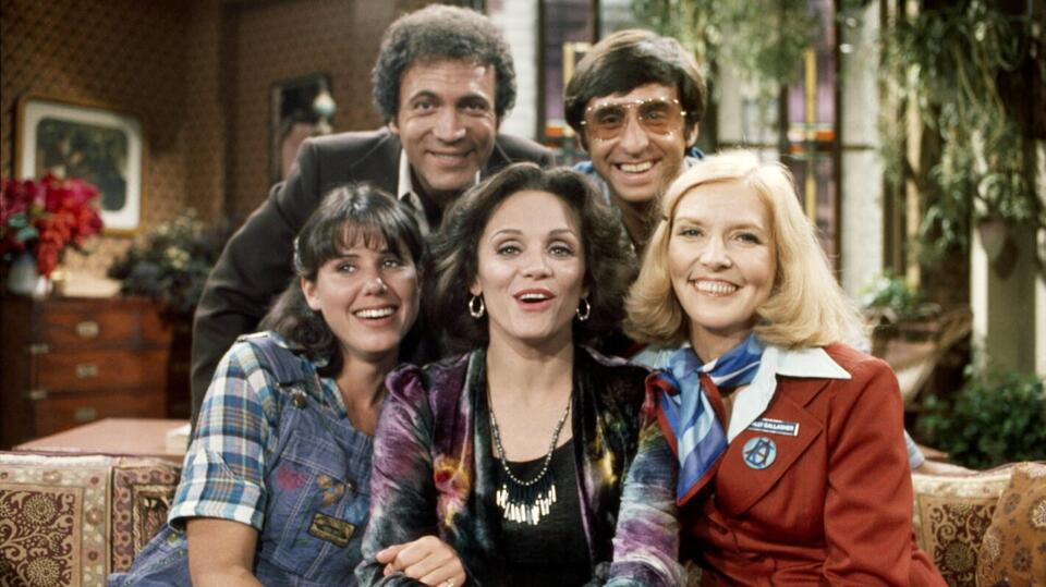 Who’s Still Alive From ‘Rhoda’? - NewsBreak