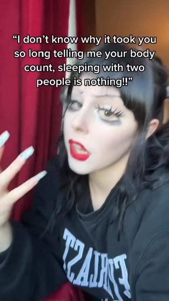 Goth girl 🖤♠️🕸️ - NewsBreak