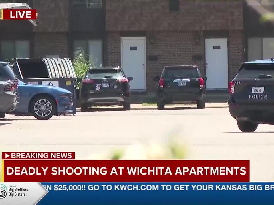 Deadly shooting at Wichita apartments
