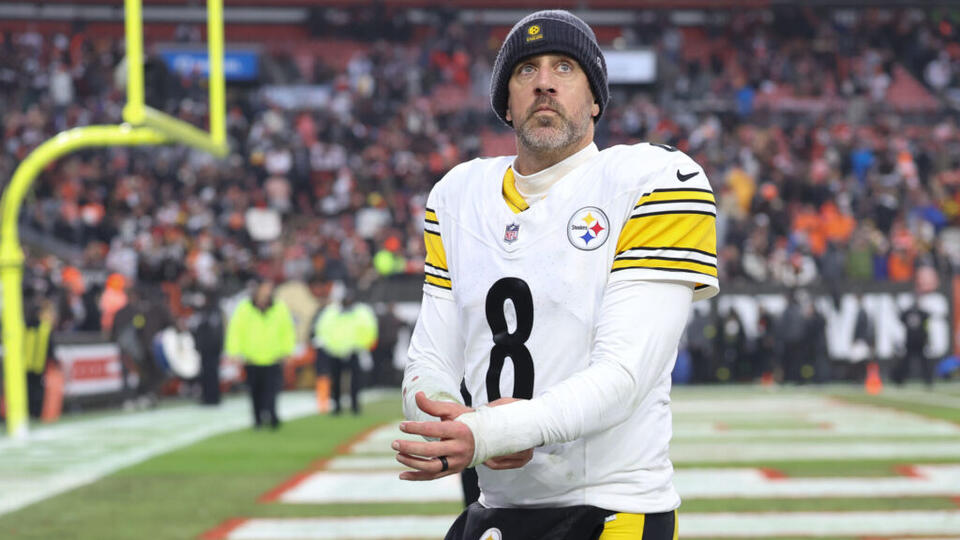 Steelers Reportedly ‘Open’ To Re-Signing Aaron Rodgers For 2026 Season ...