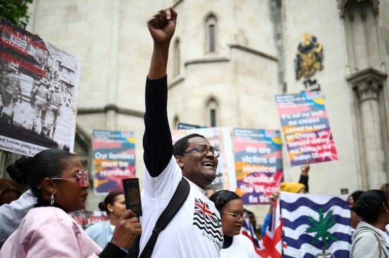 UK agrees deal over Chagos Islands despite court challenge - NewsBreak