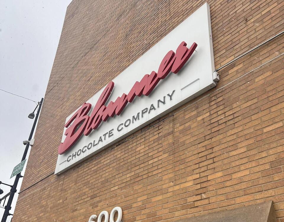 Blommer to lay off more than 200 as Chicago chocolate factory closes ...