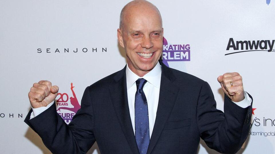 Figure Skater Scott Hamilton's Family Guide: Meet His Wife and 4 ...