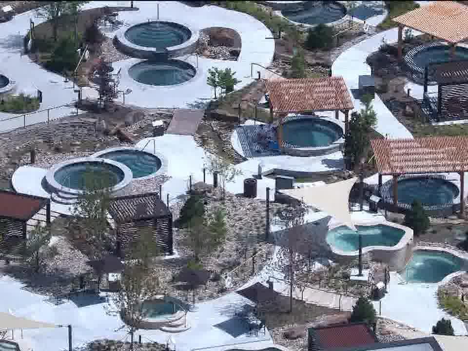 Spa experience with 45 soaking pools opens in North Texas