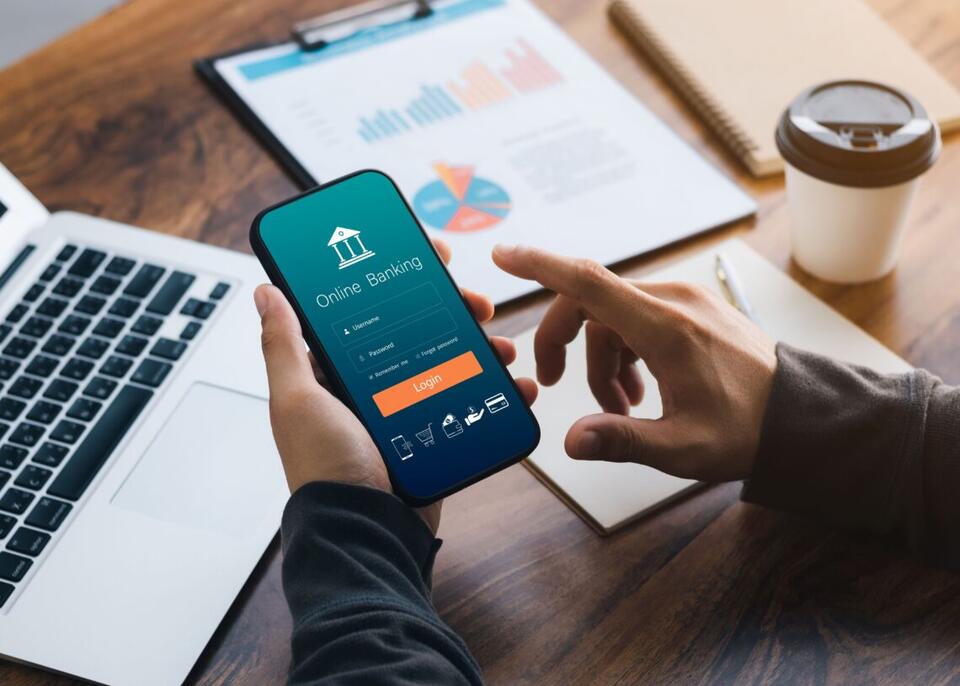 ABA survey: Bank apps continue to be most popular option among ...