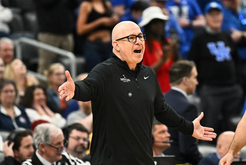 Why Herb Sendek was wrong about timeout controversy before Otega Oweh’s ...