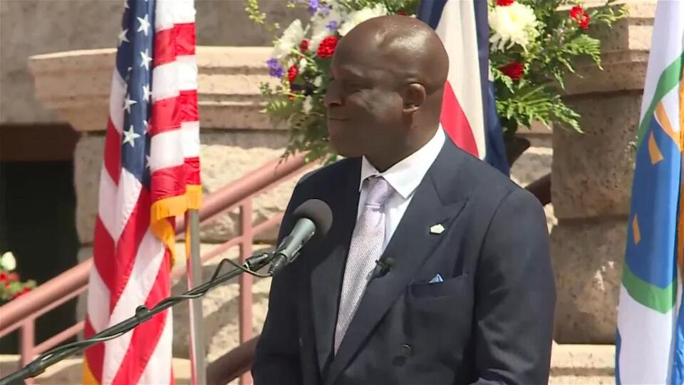 Yemi Mobolade sworn in Tuesday as Colorado Springs’ 42nd mayor - NewsBreak