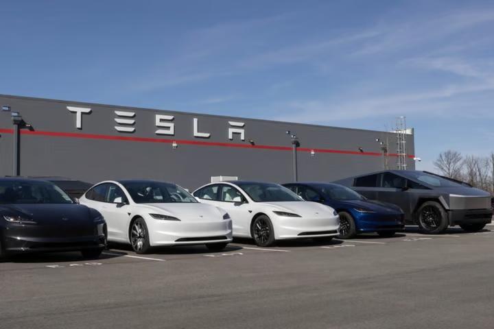 Tesla's License To Sell And Make Vehicles In California Suspended By ...