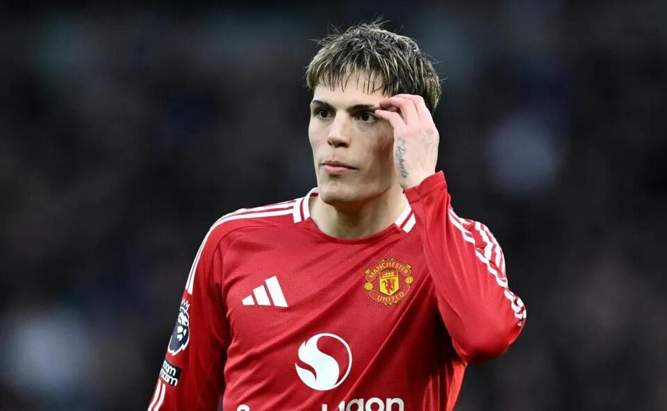 Alejandro Garnacho posts four-word message on social media following ...