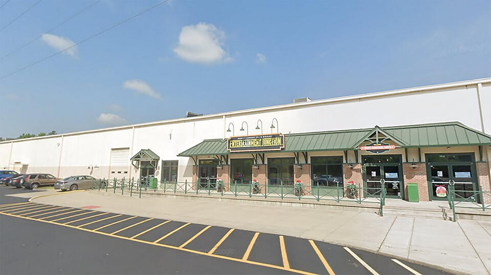 EnterTRAINment Junction will soon close its doors - NewsBreak