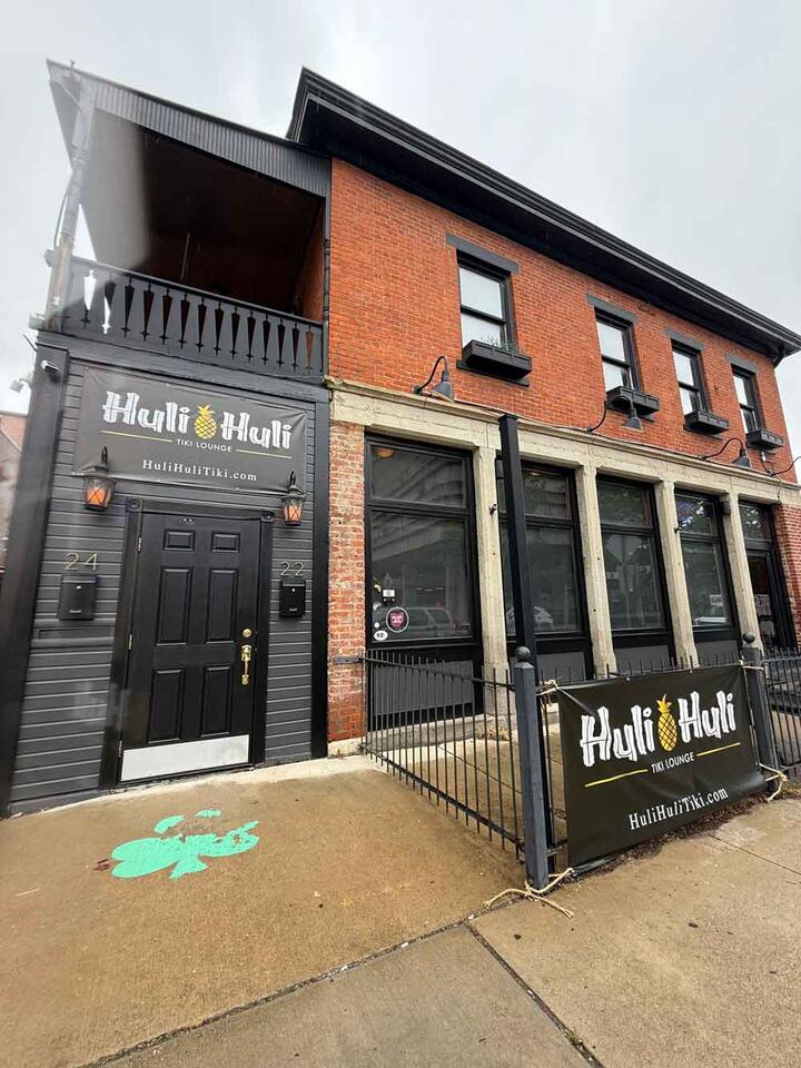 Huli Huli Brings Tropical Cocktails And Tiki Vibes Downtown - NewsBreak