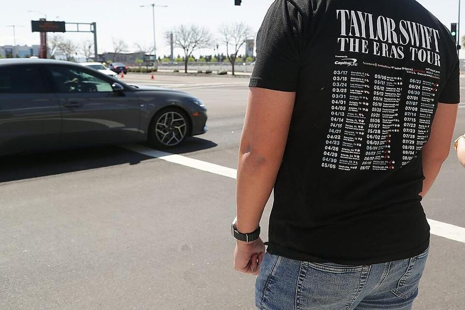 Taylor Swift Fan Killed by Drunk Driver After Leaving Concert, ‘Last ...