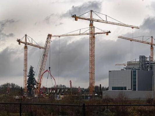 Despite underreporting 2022 emissions, Intel receives air quality ...