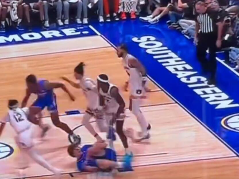 Florida Center Micah Handlogten Stretchered Off After Gruesome Injury