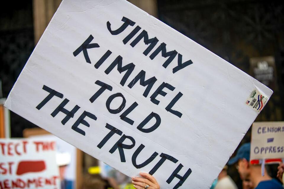 MAGA Loses Its Collective Mind as Disney Brings Back Jimmy Kimmel ...