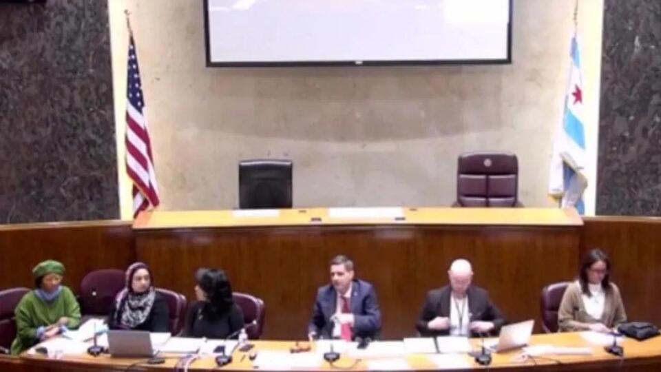 Chicago mayor's office facing backlash after staffer allegedly tried to ...