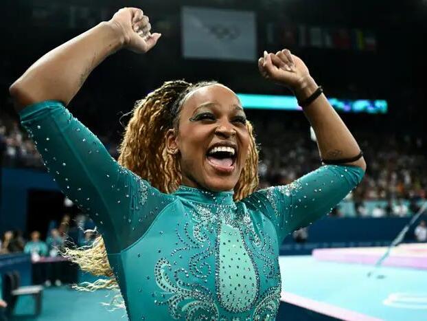 "The True Spirit Of The Olympics": Simone Biles And Jordan Chiles ...