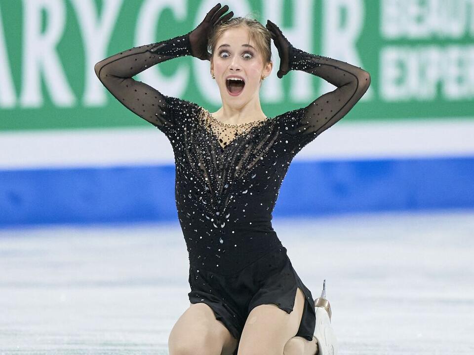 Isabeau Levito delivers for her psyche, U.S. figure skating with world ...