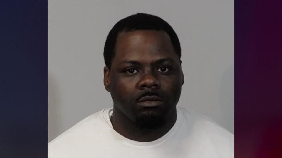 Teen allegedly playing 'ding dong ditch' with friends fatally shot hours before his senior prom ...