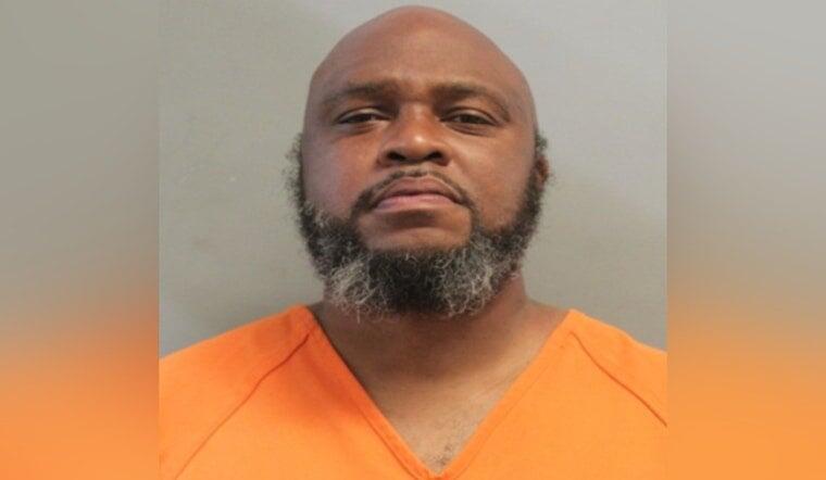 Houston Man Arrested After Pickle Dispute at McDonald's Leads to Taser ...