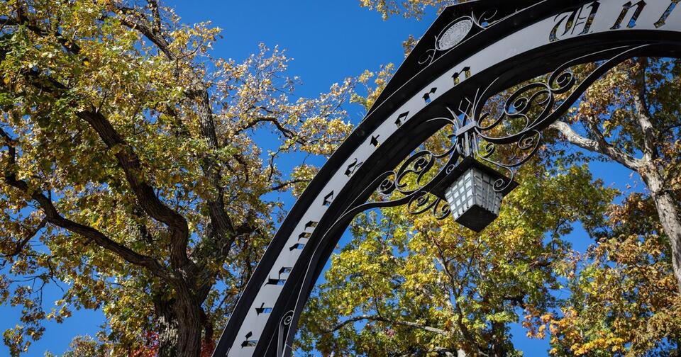 Northwestern sets tuition, fees and financial aid for 2025-2026 ...