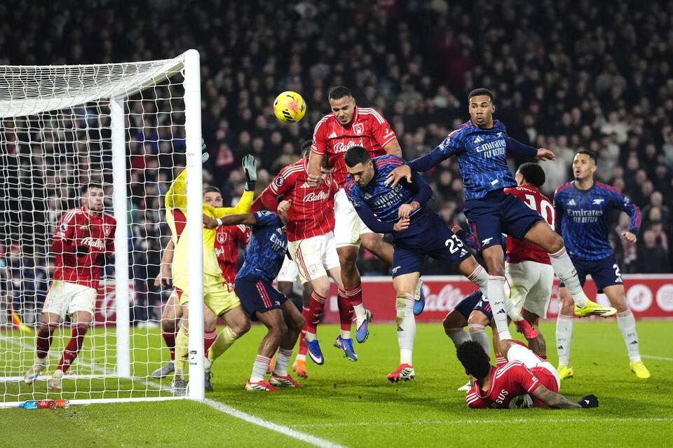 Arsenal miss chance to pull further clear at top as stubborn Forest ...