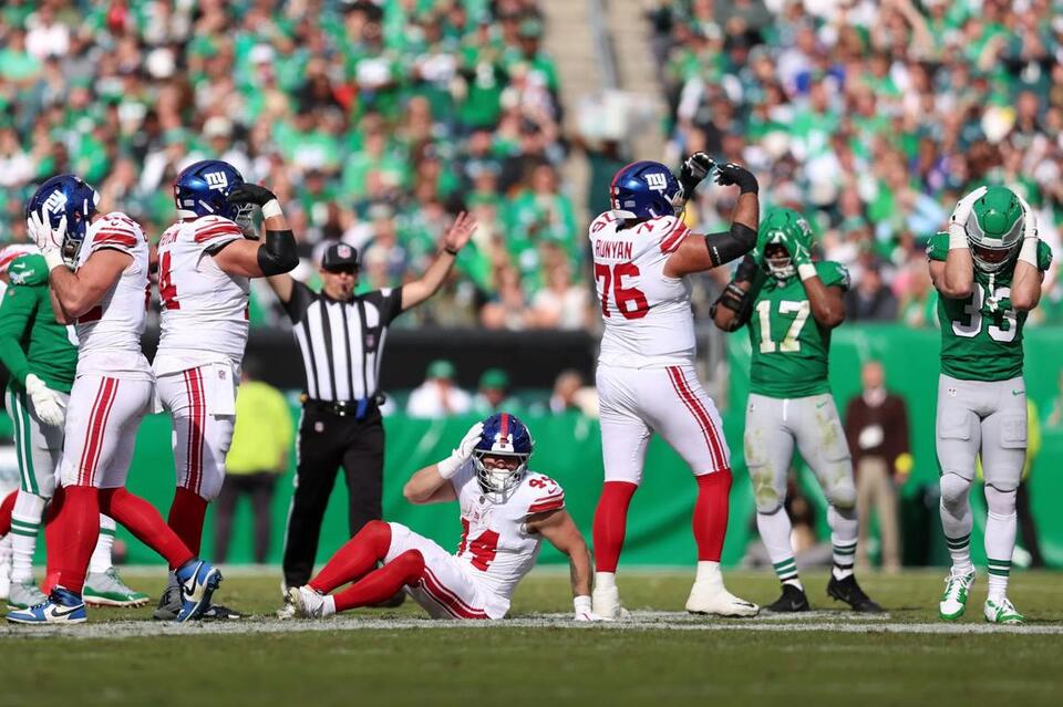 Giants RB Depth Chart: Who Will Step Up for New York After Cam Skattebo ...