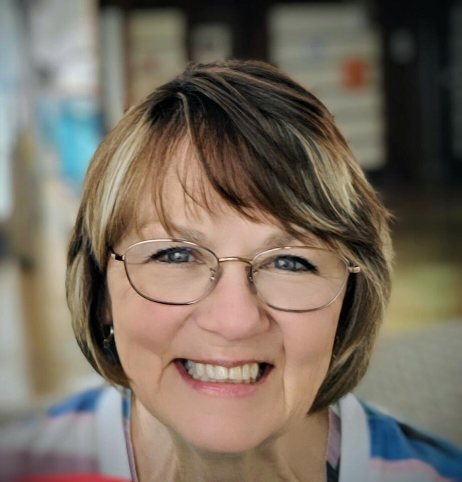 Gray County Election Candidate Information: Dee Dee Laramore - NewsBreak